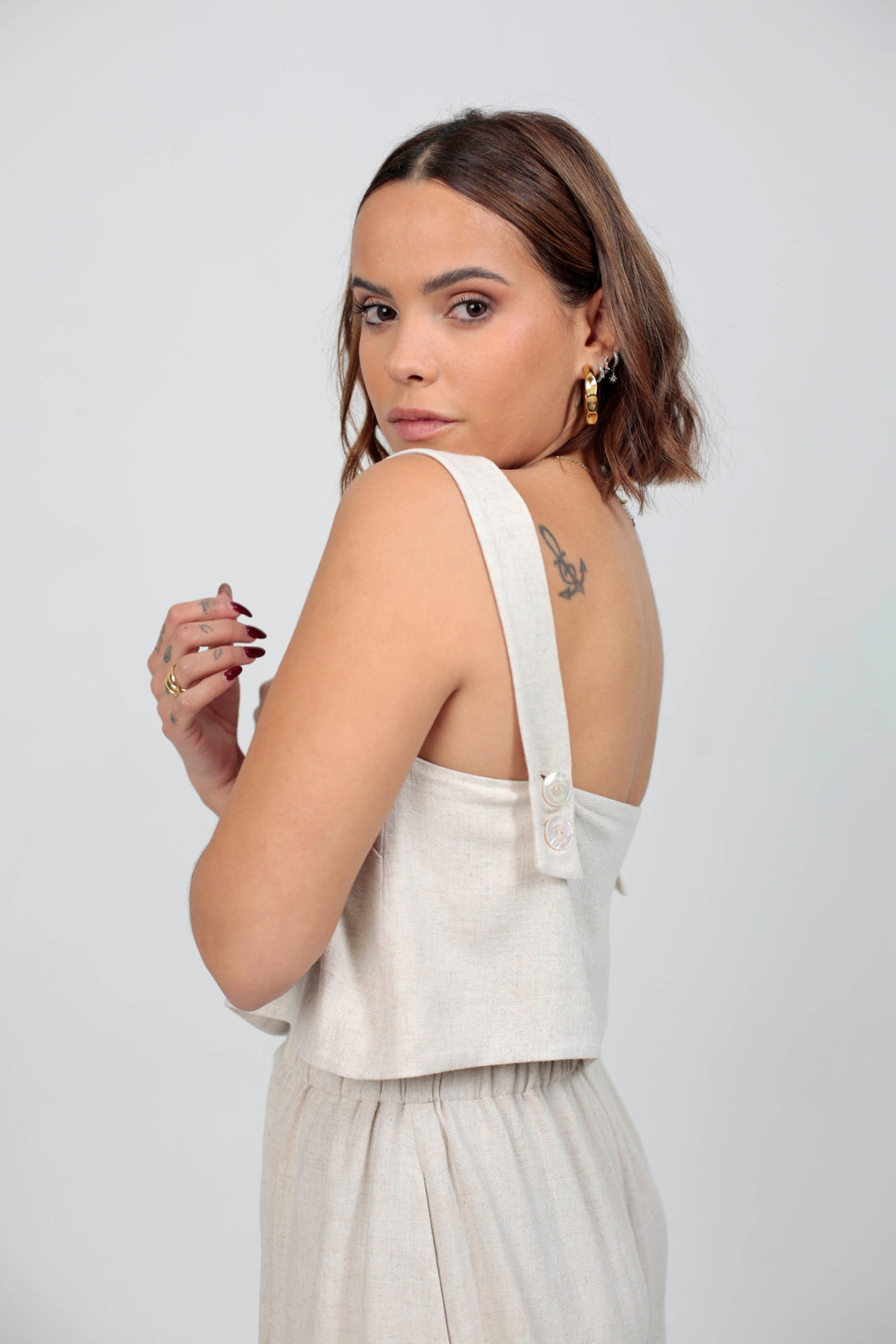 Camisas y Tops – BAKKUS